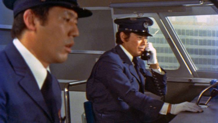 Review: The Bullet Train (1975) – Kino 893